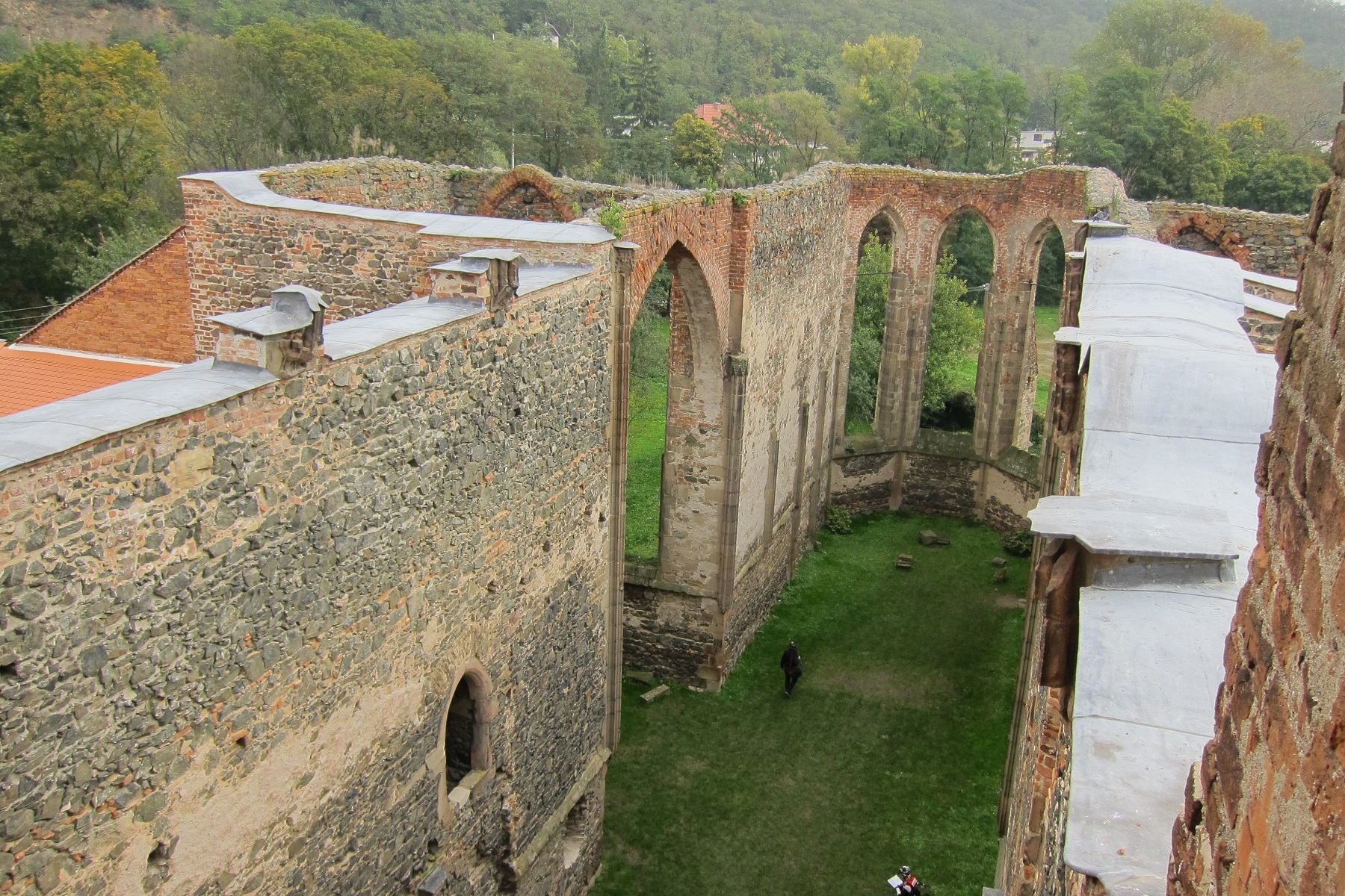 Klášter Rosa coeli v Dolních Kounicích - Život na cestách
